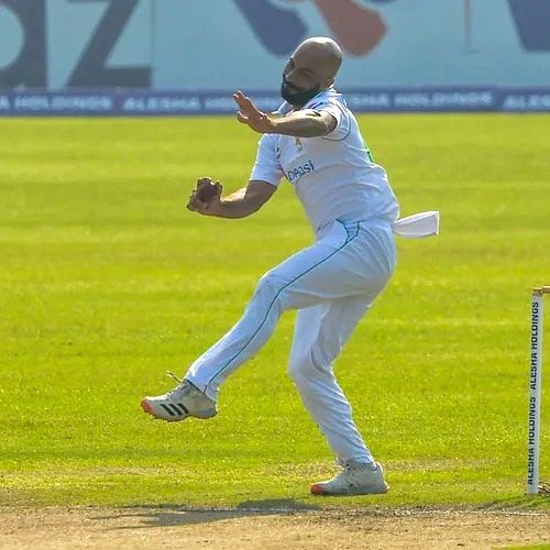 Free photo : Pakistan add three players to Test squad for New Zealand serie