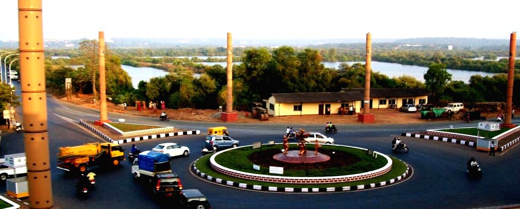 Free Photo: panaji city square.