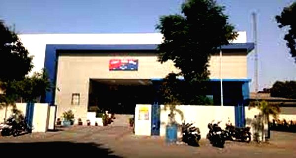 Gujarat: Woman attempts suicide after poisoning two daughters