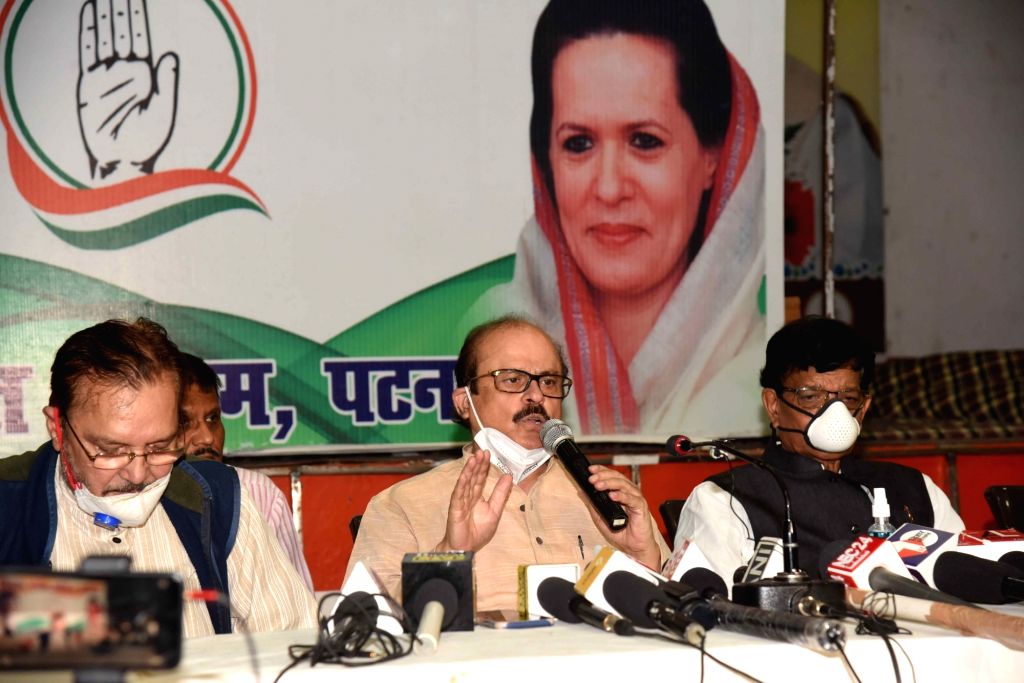 AICC senior leader Tariq Anwar addressing a press conference at Sadaqat Ashram in Patna