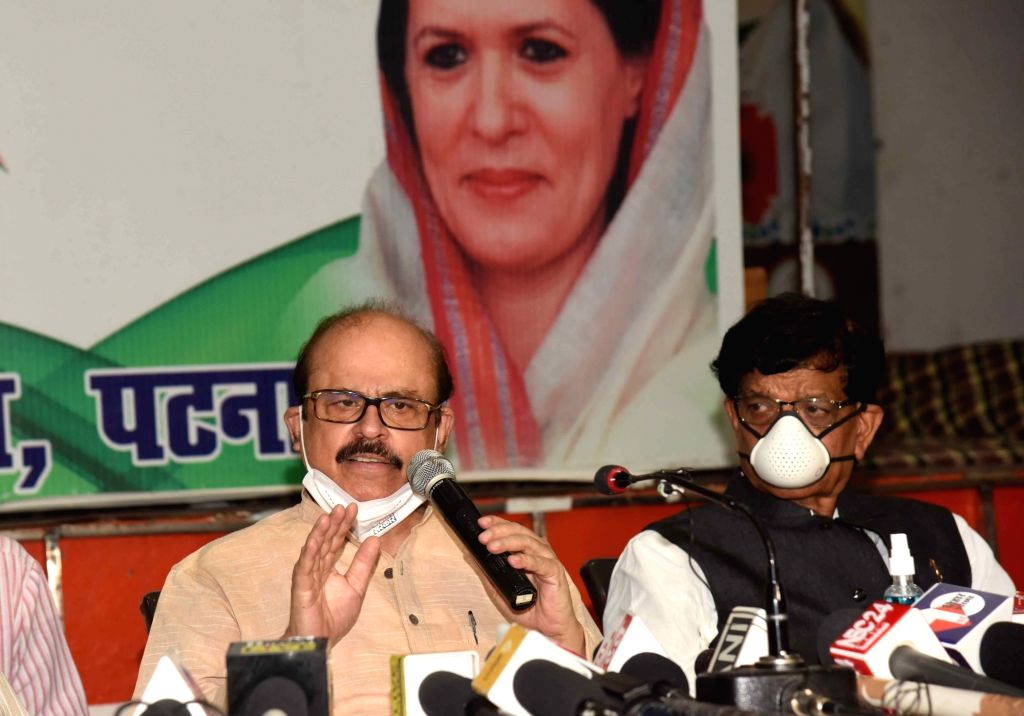 AICC senior leader Tariq Anwar addressing a press conference at Sadaqat Ashram in Patna