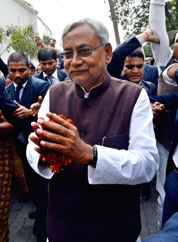 Nitish Kumar meets his supporters