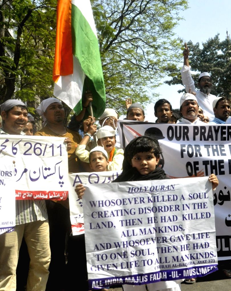 Demonstration to condemn 14 Feb Pulwama militant attack