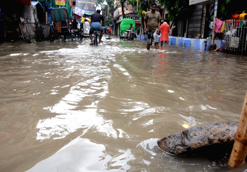 Heavy rains leave city streets waterlogged