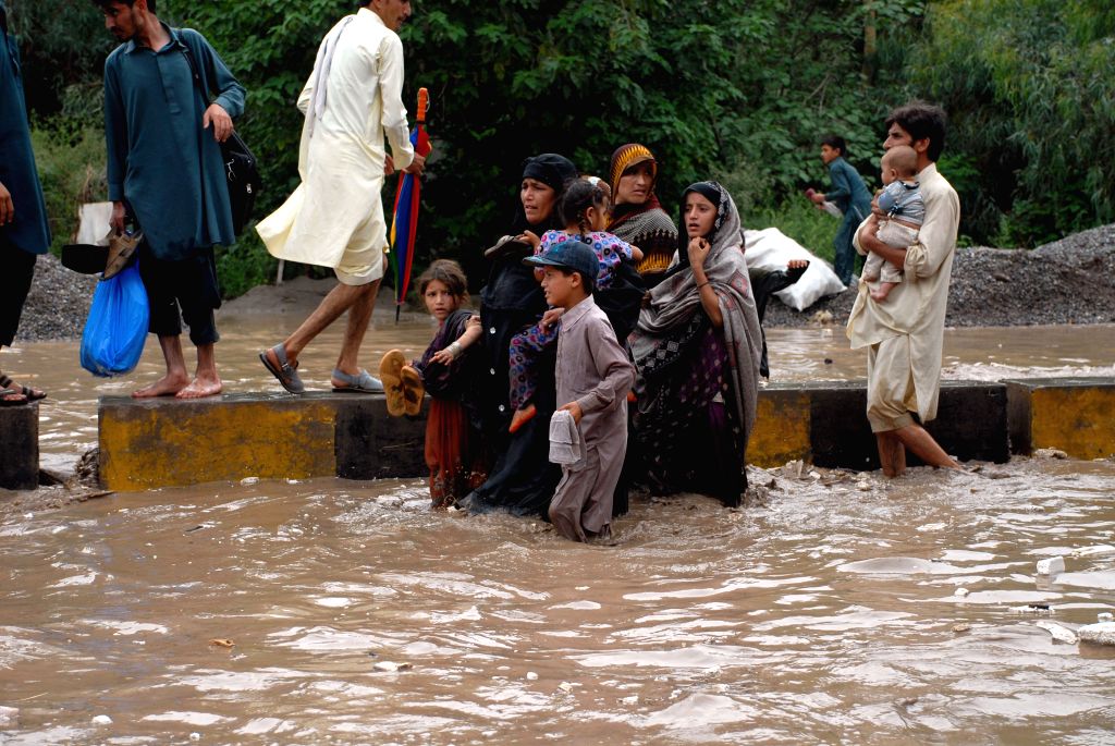 PAKISTAN-PESHAWAR-WEATHER-FLOOD