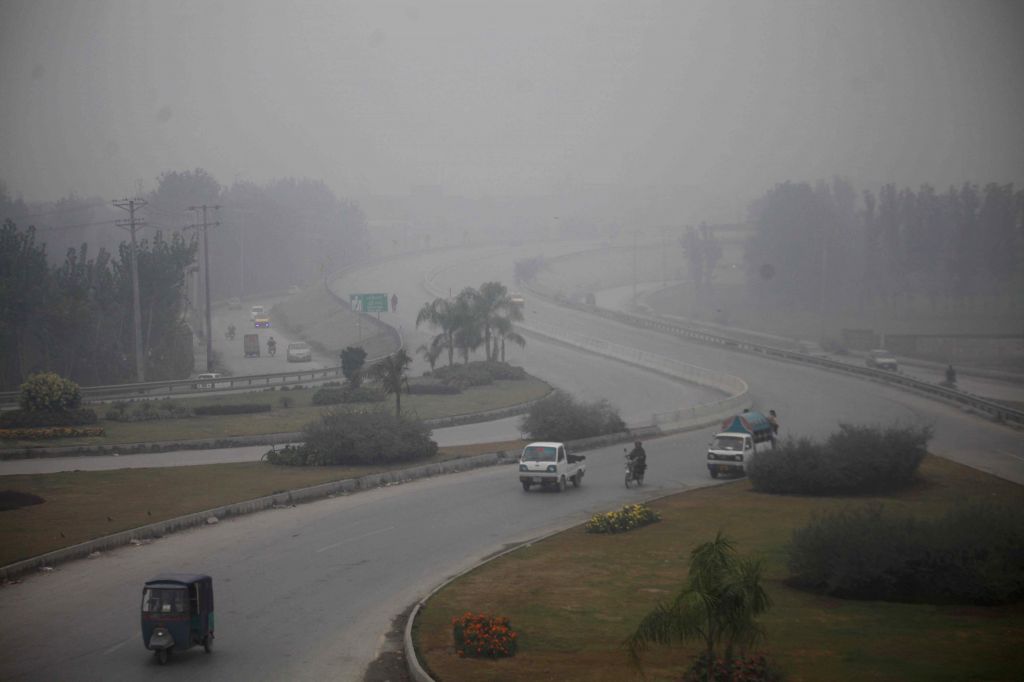 PAKISTAN-PESHAWAR-FOG