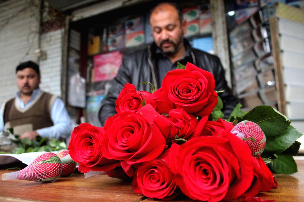 PAKISTAN-PESHAWAR-VALENTINE'S DAY