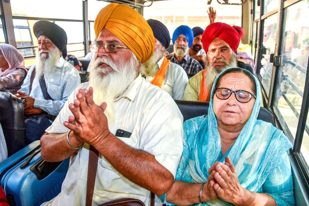 Pilgrims leave for Pak for Guru Arjan Dev martyrdom day