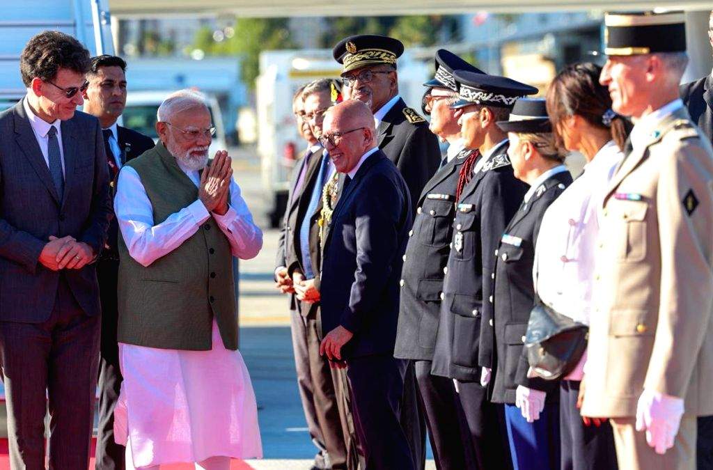 PM Modi arrives in Nice, France