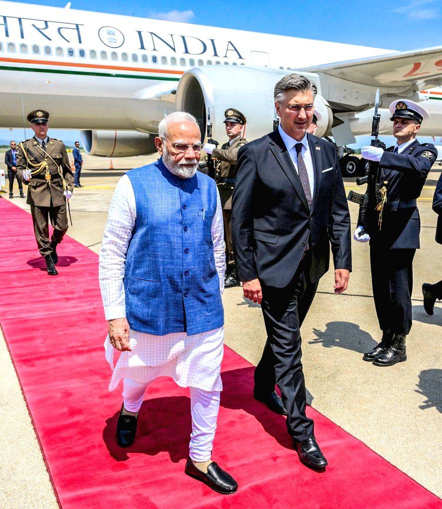 PM Modi arrives in Zagreb, Croatia
