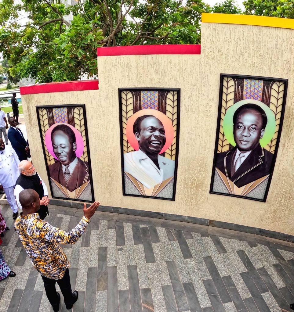 PM Modi Pays Tribute at Kwame Nkrumah Memorial Park