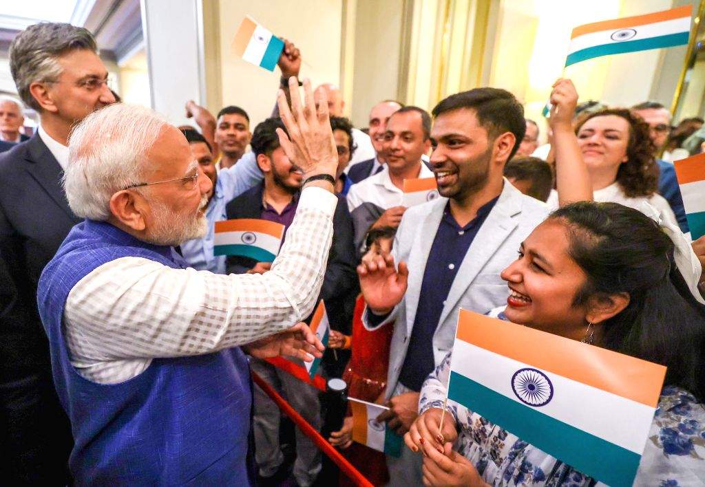 PM Modi Receives Warm Welcome from Indian Community in Croatia