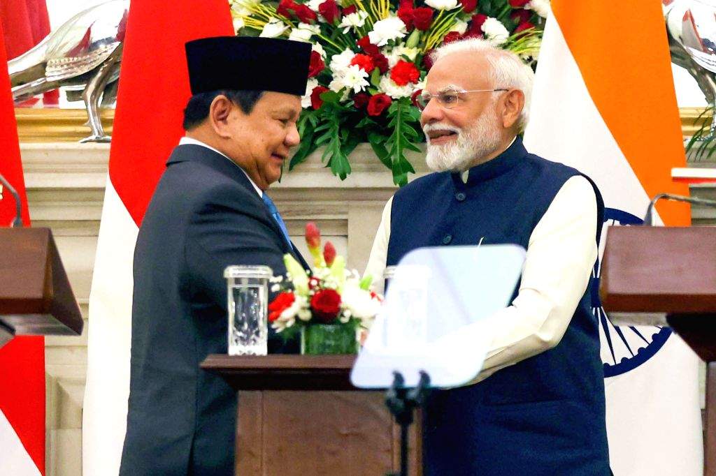 PM Modi with Indonesian President Prabowo Subianto during the joint ...