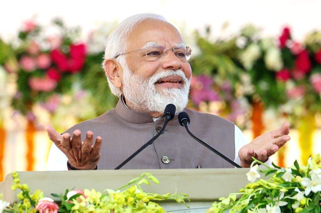PM Narendra Modi addresses the inauguration of Surat Diamond Bourse