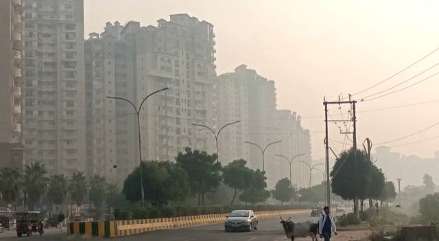 Free Photo: Pollution reached the most dangerous level, schools and ...