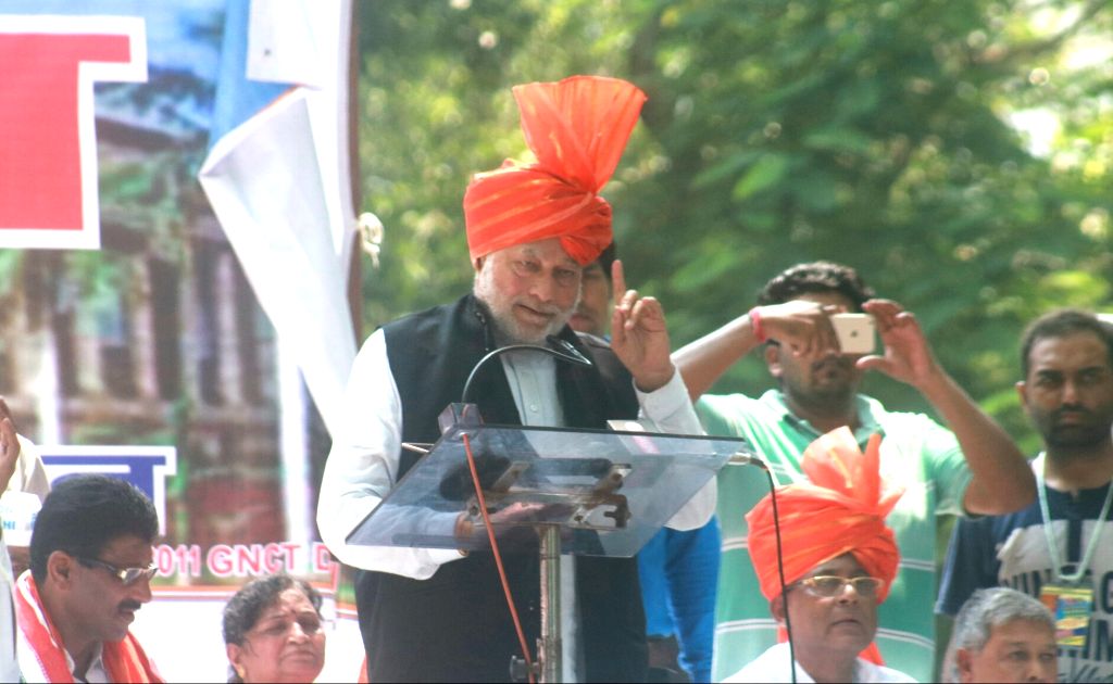 Demonstration against Central Government - Prahlad Modi