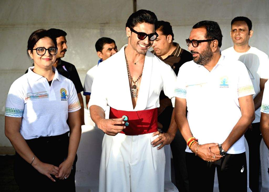 Prataprao Jadhav attends Yoga session ahead of International Yoga Day