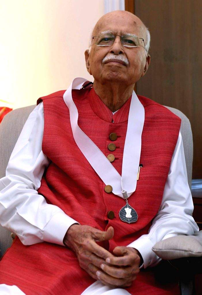President Droupadi Murmu presents Bharat Ratna to L. K. Advani at his ...