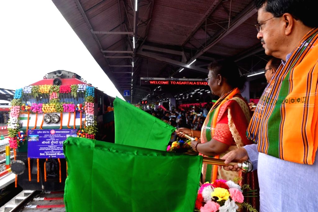 Free photo : President flag-off train services between Tripura, Bengal ...