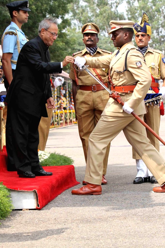 Pranab Mukherjee during 65th Sardar Vallabhbhi Patel National Police ...