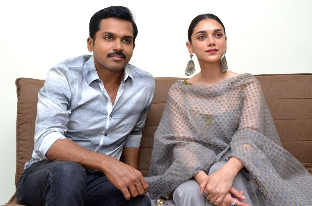 Press meet of Telugu film Cheliyaa