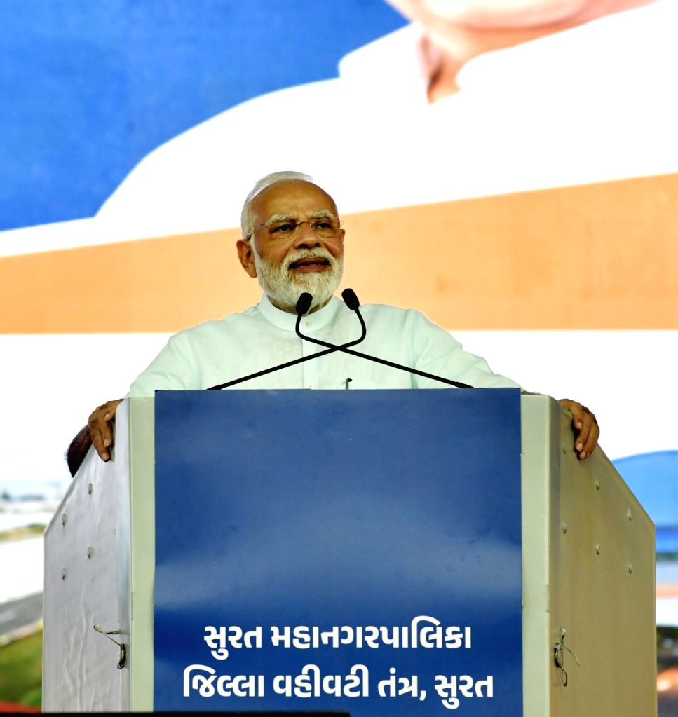( 290922) Surat: Prime Minister Narendra Modi addresses