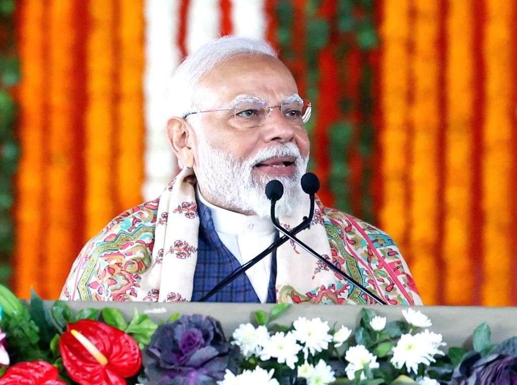 Prime Minister Narendra Modi addresses during the foundation-laying ...