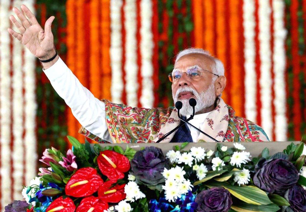 Prime Minister Narendra Modi addresses during the foundation-laying ...