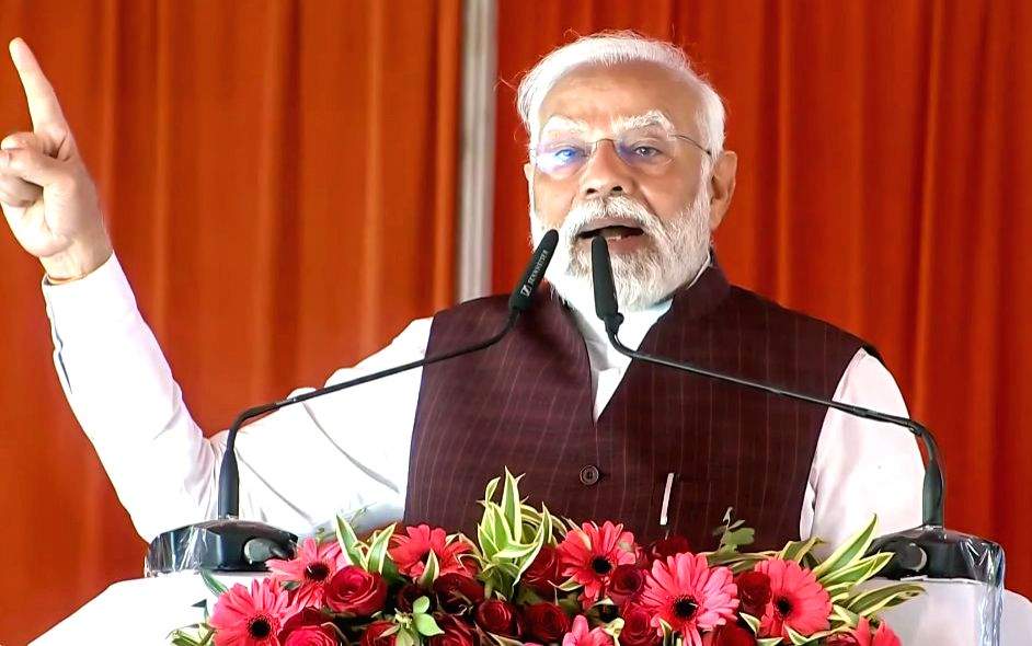 Prime Minister Narendra Modi addresses the foundation stone laying and ...