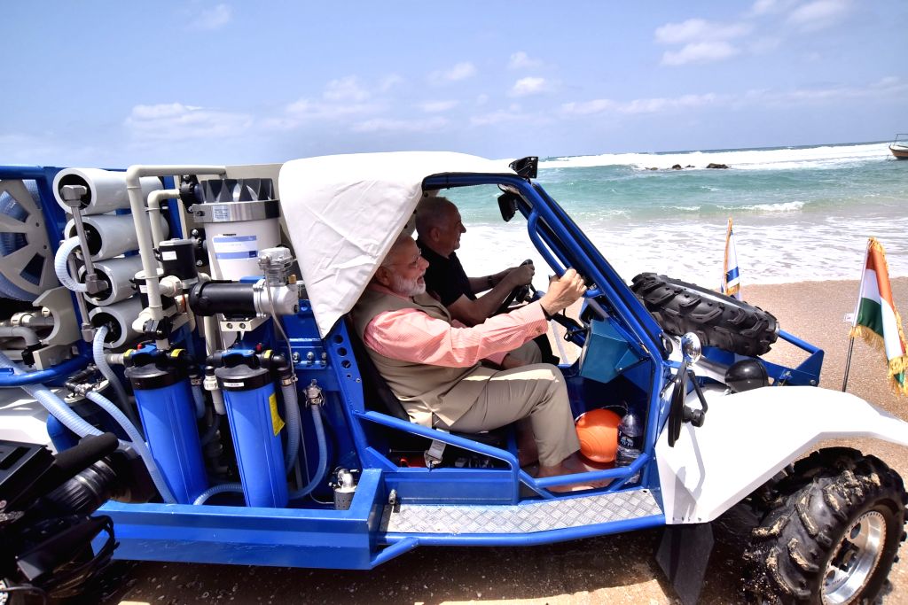 Modi, Netanyahu at Olga Beach