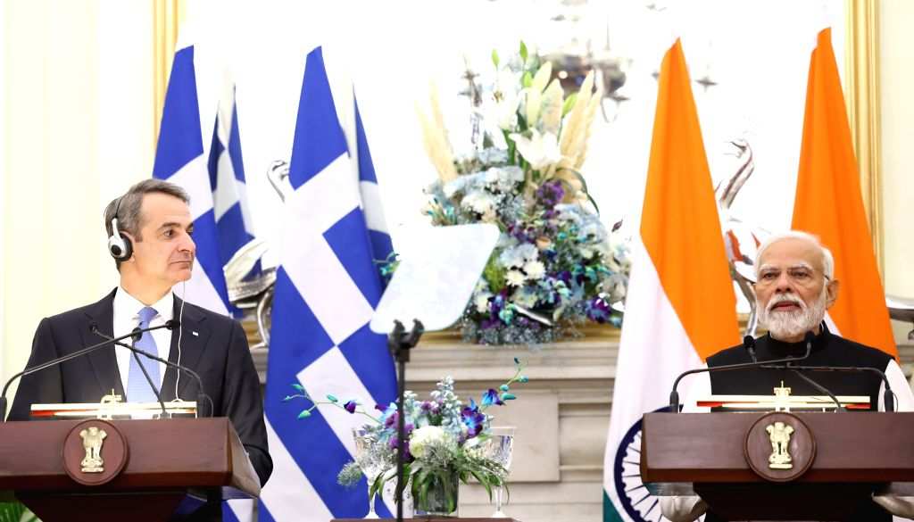 Prime Minister Narendra Modi and Prime Minister of Greece Kyriakos ...