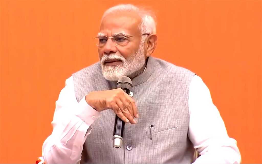 Prime Minister Narendra Modi at party workers meeting at BJP headquarters