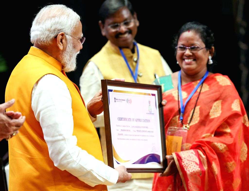 Prime Minister Narendra Modi at the Sashakt Nari - Viksit Bharat' programme