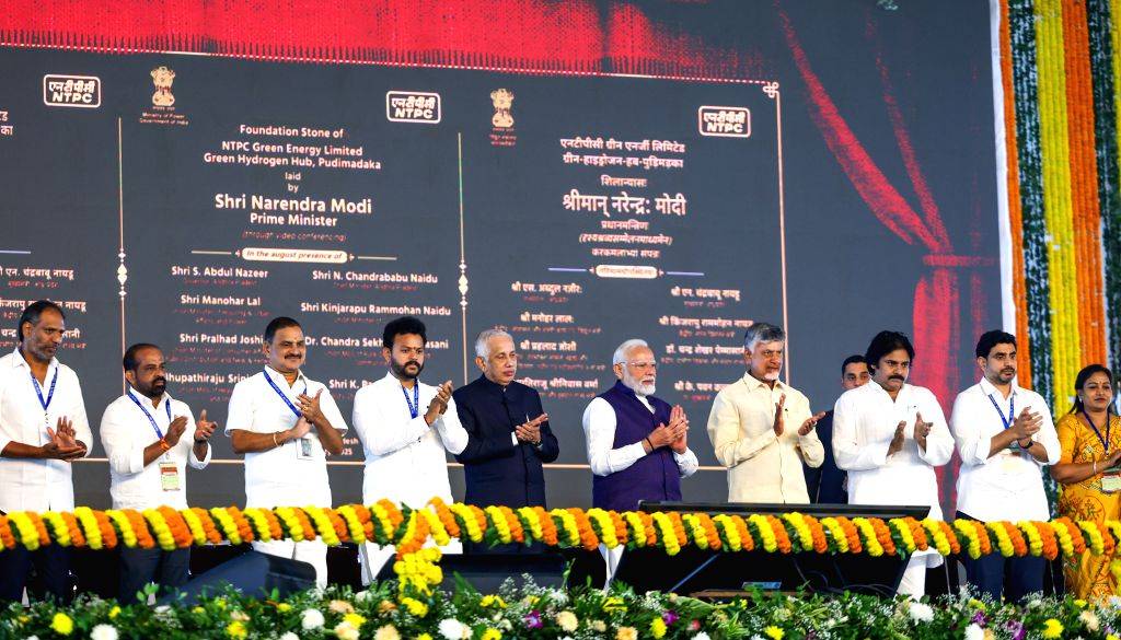 Prime Minister Narendra Modi inaugurates various development projects ...
