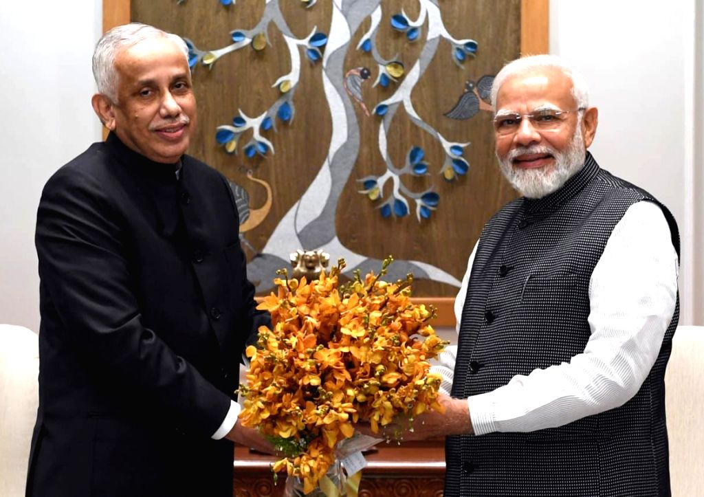 Prime Minister Narendra Modi meets Governor of Andhra Pradesh S. Abdul ...