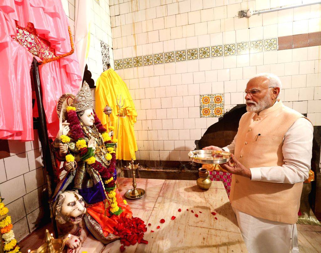 Prime Minister Narendra Modi offers prayers at Poharadevi Temple