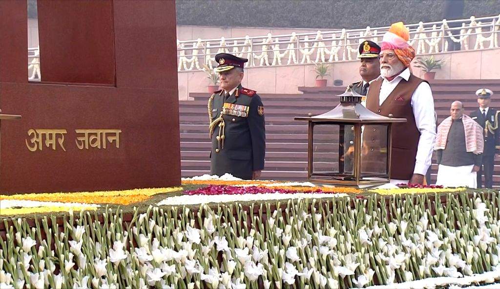Prime Minister Narendra Modi pays homage at the National War Memorial ...