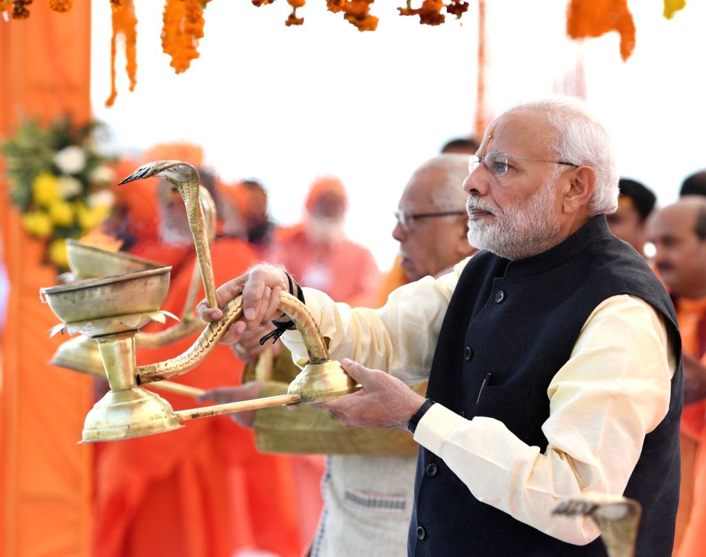 PM Modi performs Ganga Pujan at Sangam Ghat