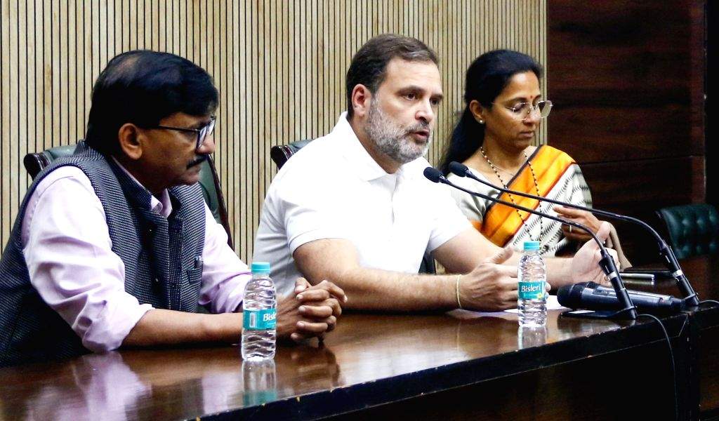 Prominent leaders address a press conference at Constitution Club