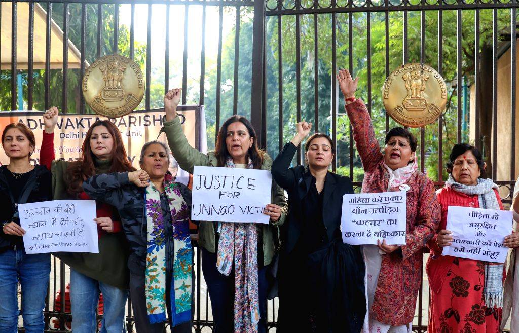Protest Erupts Outside Delhi High Court Over Unnao Rape Case