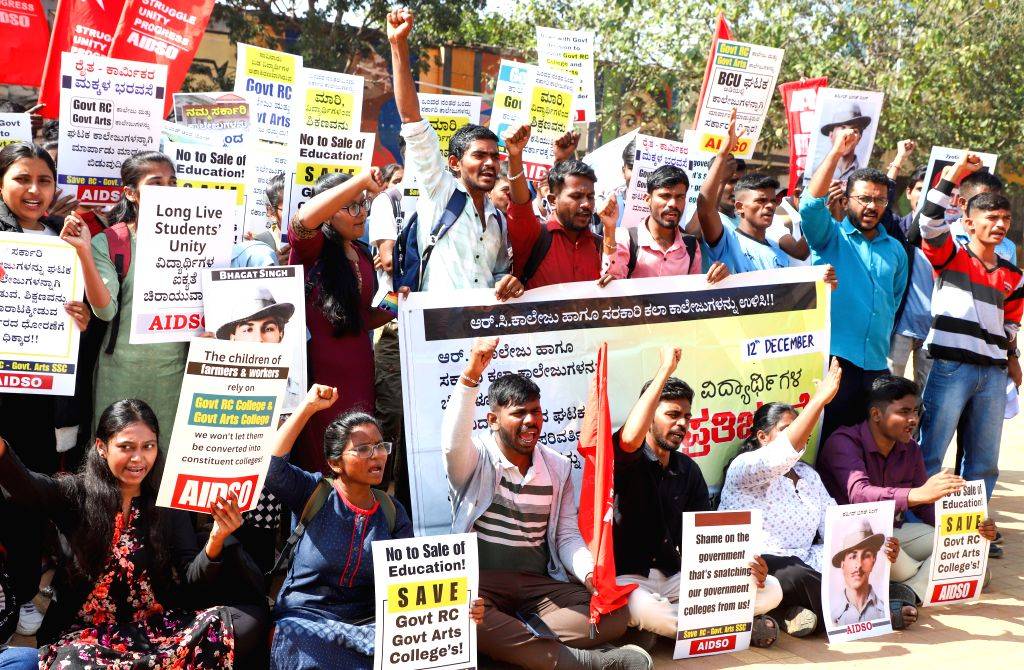 Protest to Save RC College and Govt Arts Colleges
