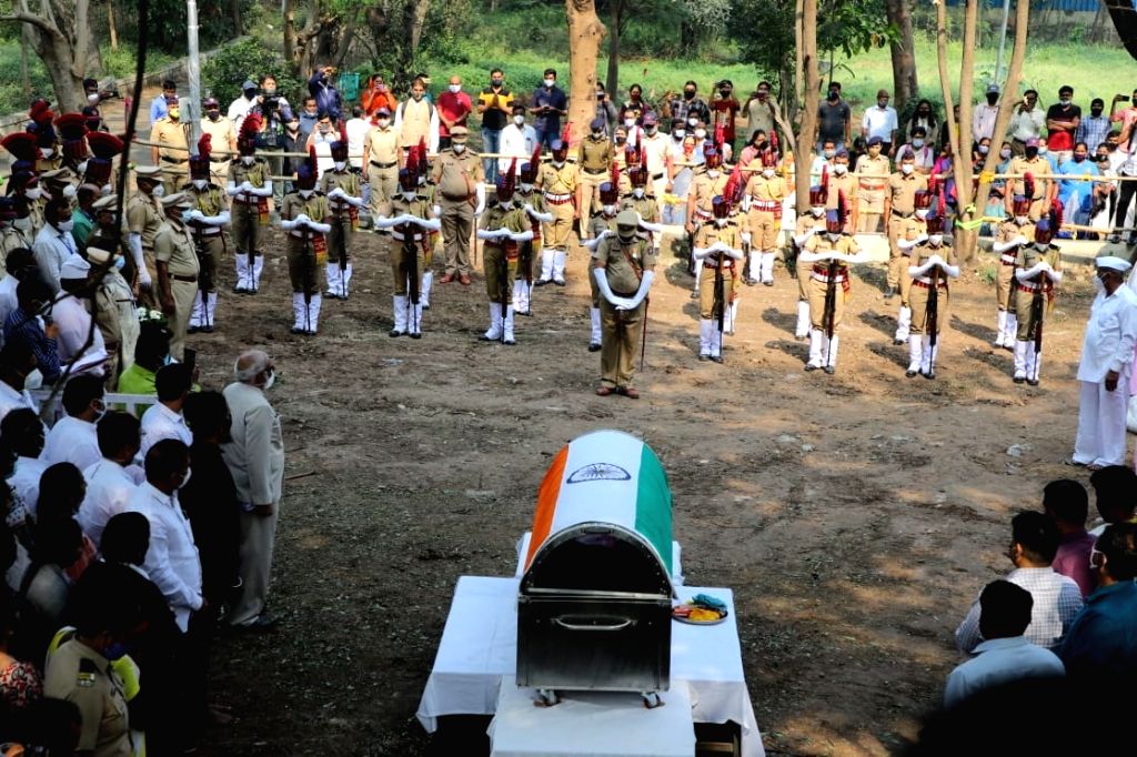 Funeral ceremony of Renowned social worker and Padma Shri recipient ...