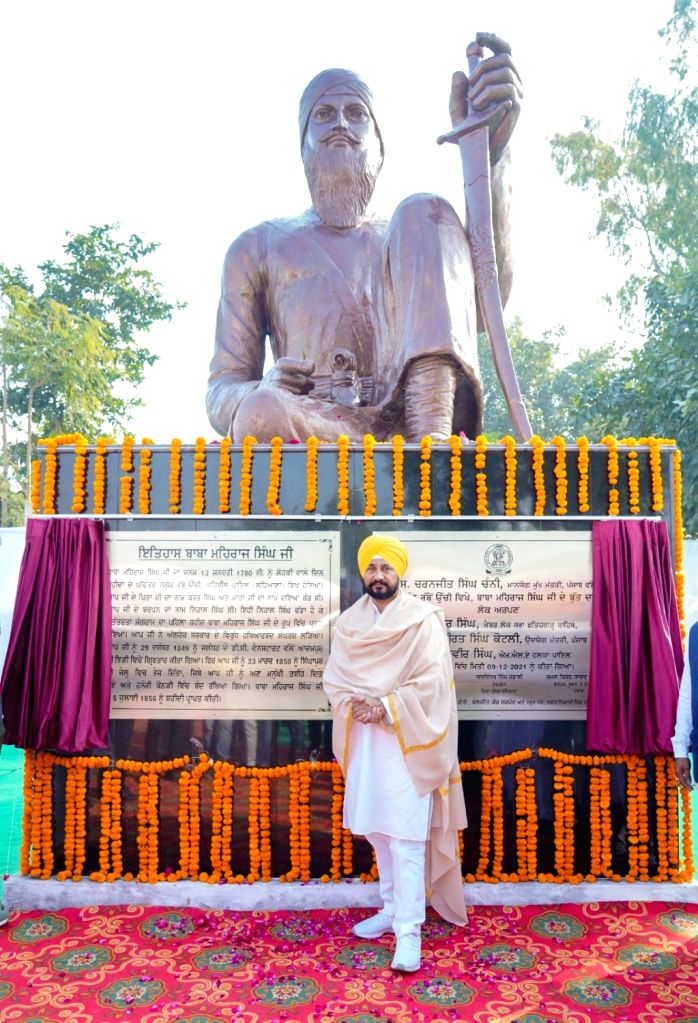 Punjab CM inaugurates statue of Sikh revolutionary leader