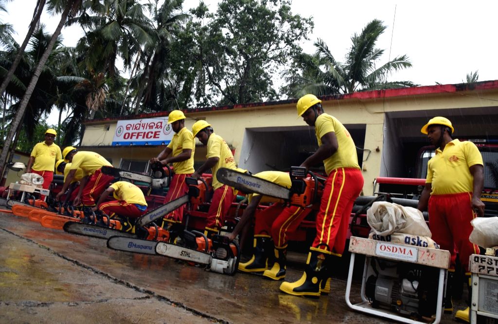 Cyclone Fani: 10,000 villages likely to be affected in Odisha