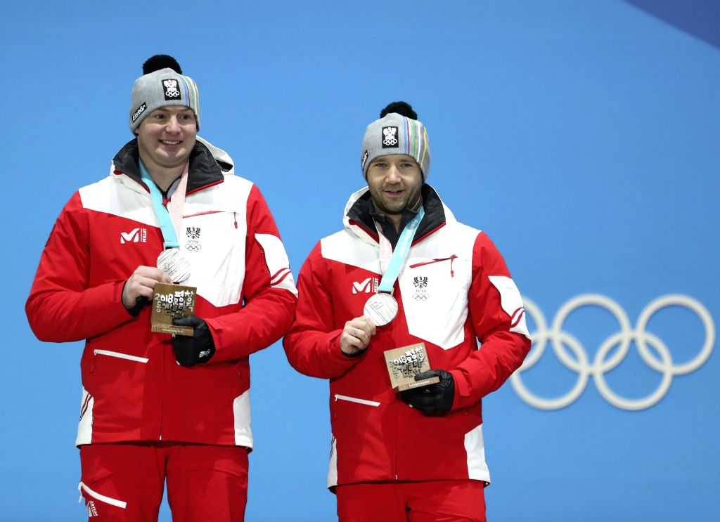 OLY-SOUTH KOREA-PYEONGCHANG-LUGE-MEN'S DOUBLES-MEDAL CEREMONY