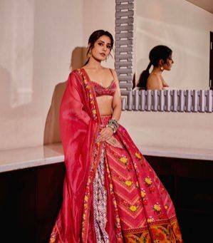 Raashii Khanna dons lehenga choli as she promotes horror comedy 'Baak'