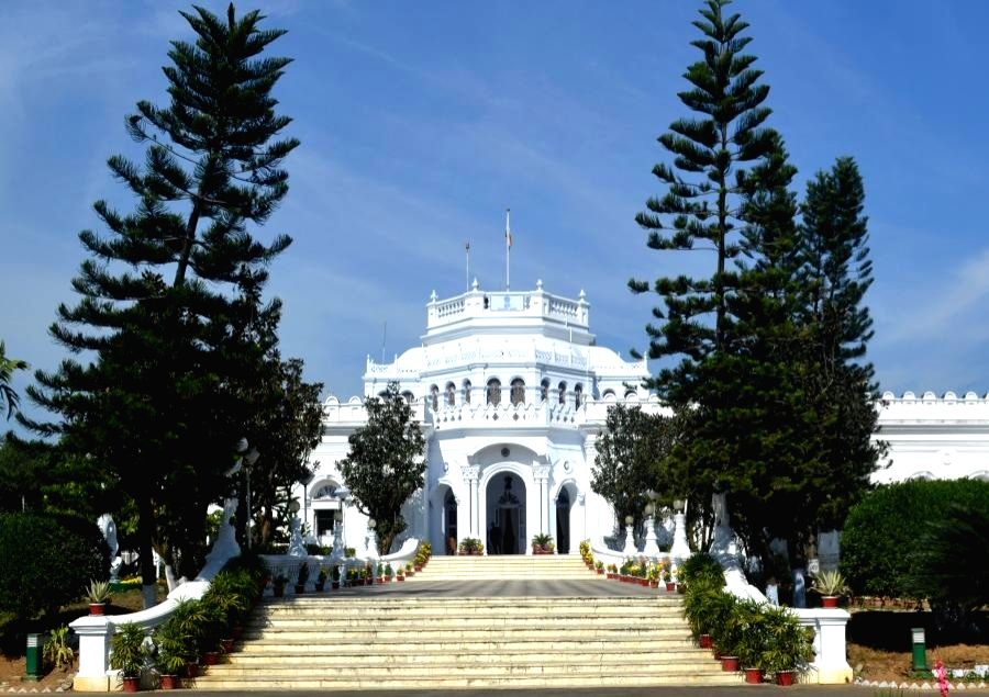 Free Photo :Raj Bhavan Tripura