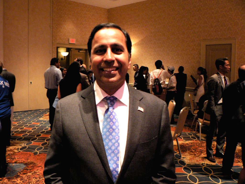 Raja Krishnamoorthi elected to Congress (With images)