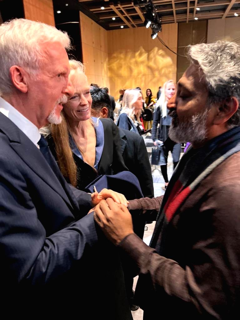 Free photo : Rajamoili with James Cameorn
