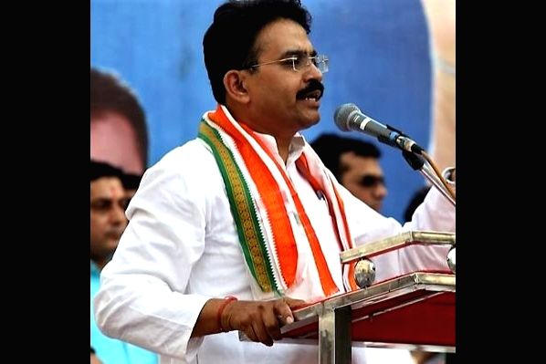 Congress doesn't need to project PM face, people fed up of Modi rule ...